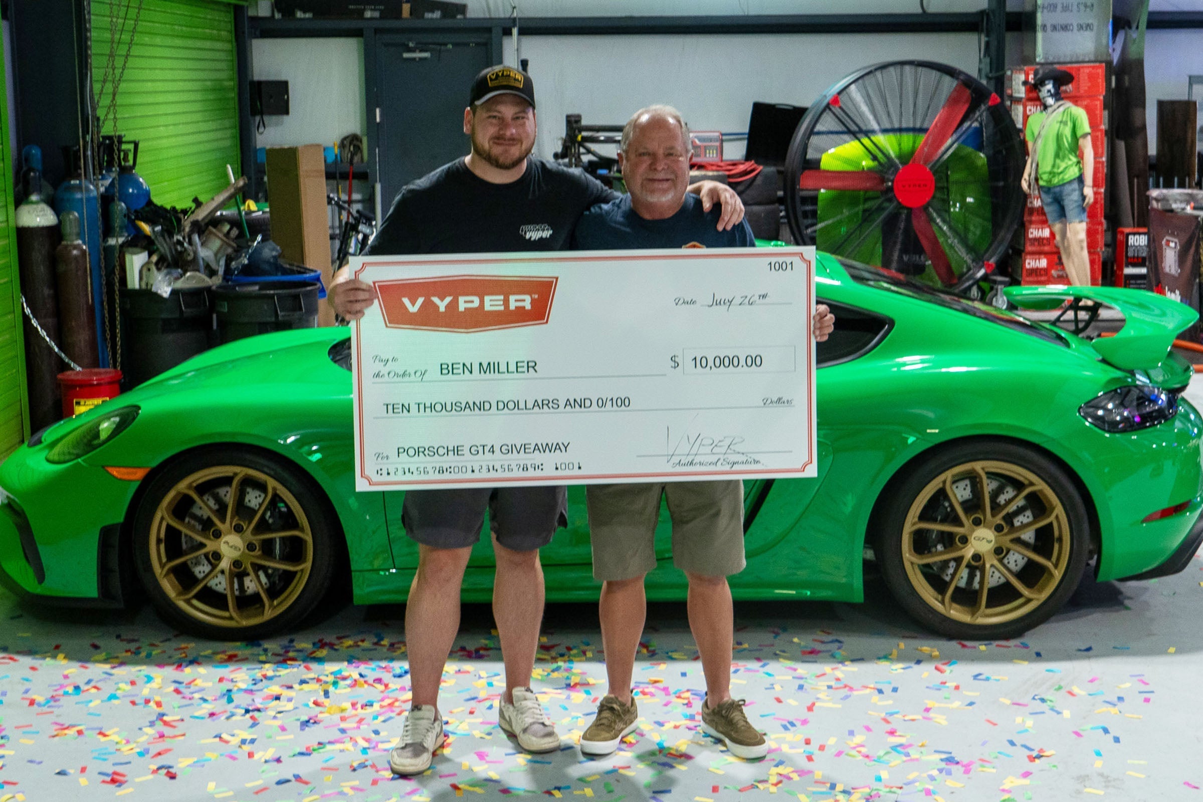 Meet the Winner of the Porsche GT4 Giveaway! – Vyper Industrial