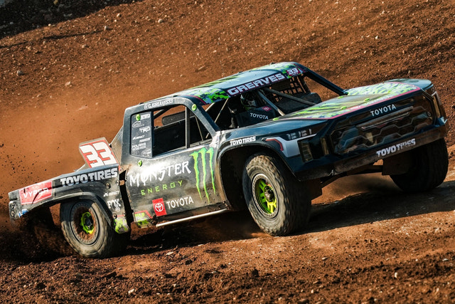 Greaves Closes Season with 10th PRO4 Championship – Vyper Industrial