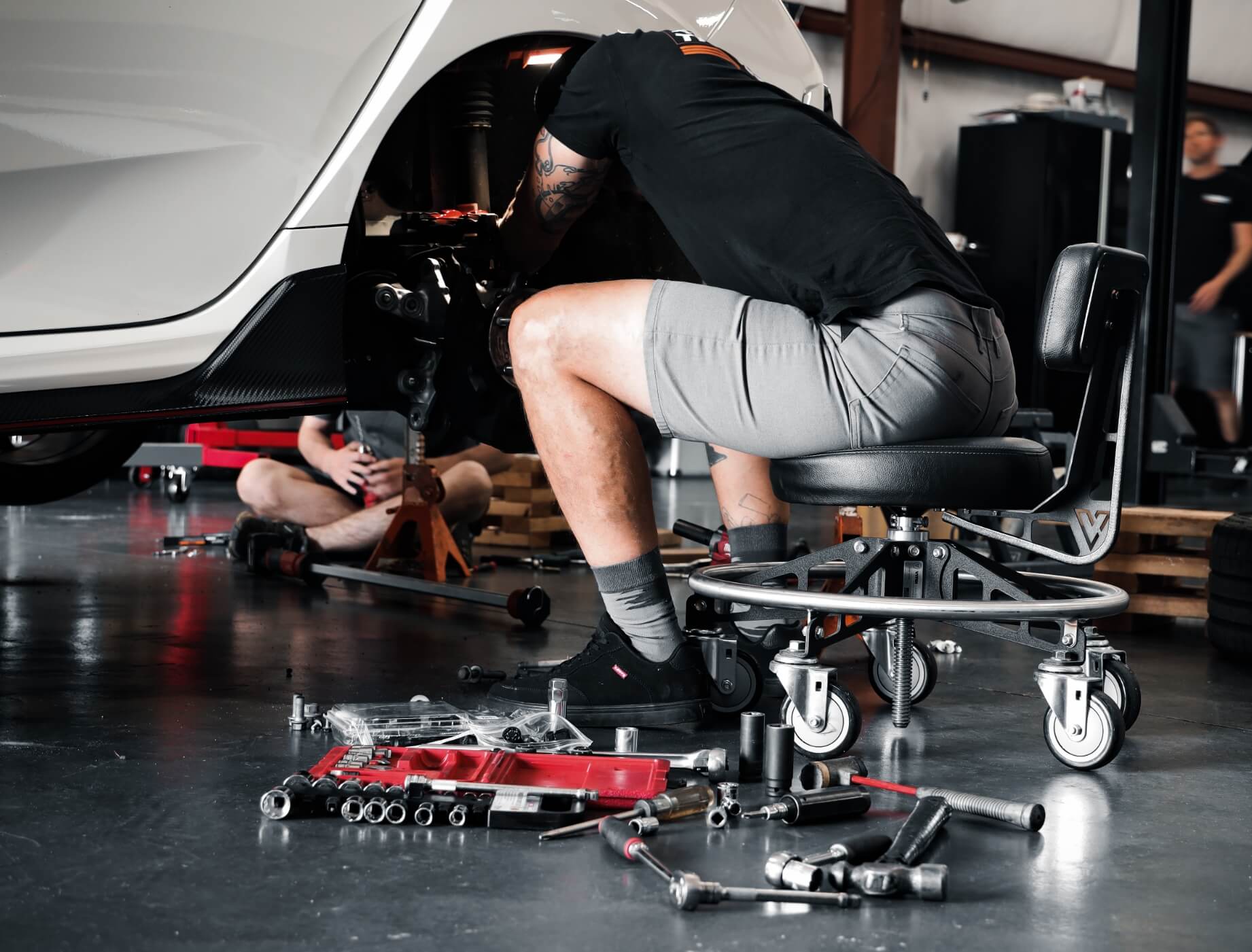 America's #1 Rated Auto-Mechanics Chairs, Stools, Carts & Creepers ...