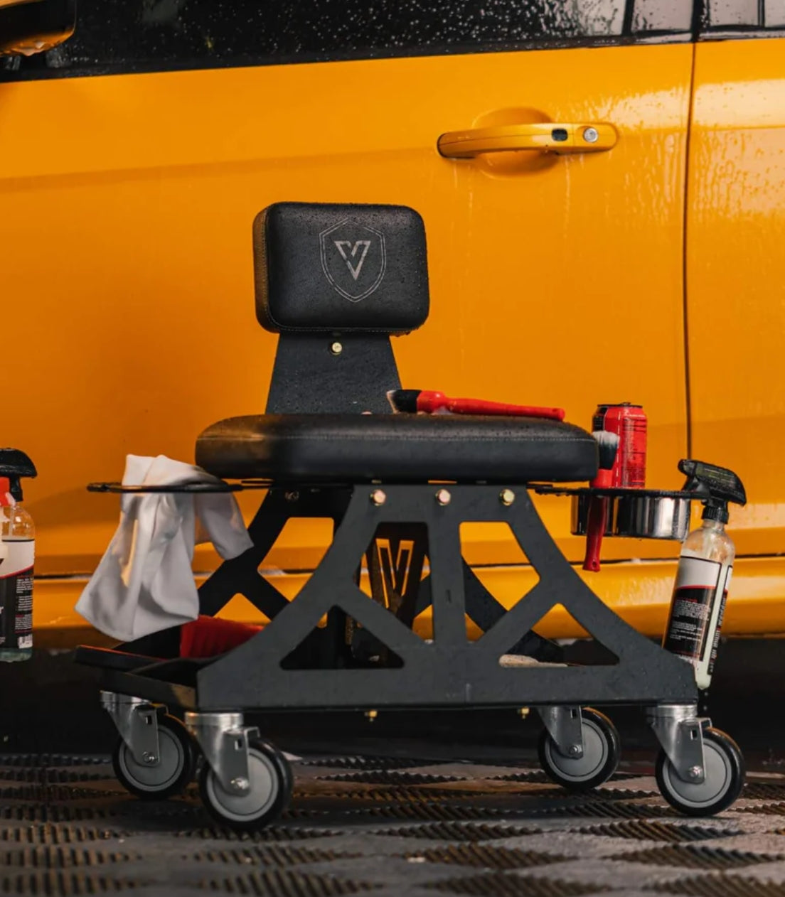 Vyper Industrial Shop Chairs & Stools | LOW-PRO